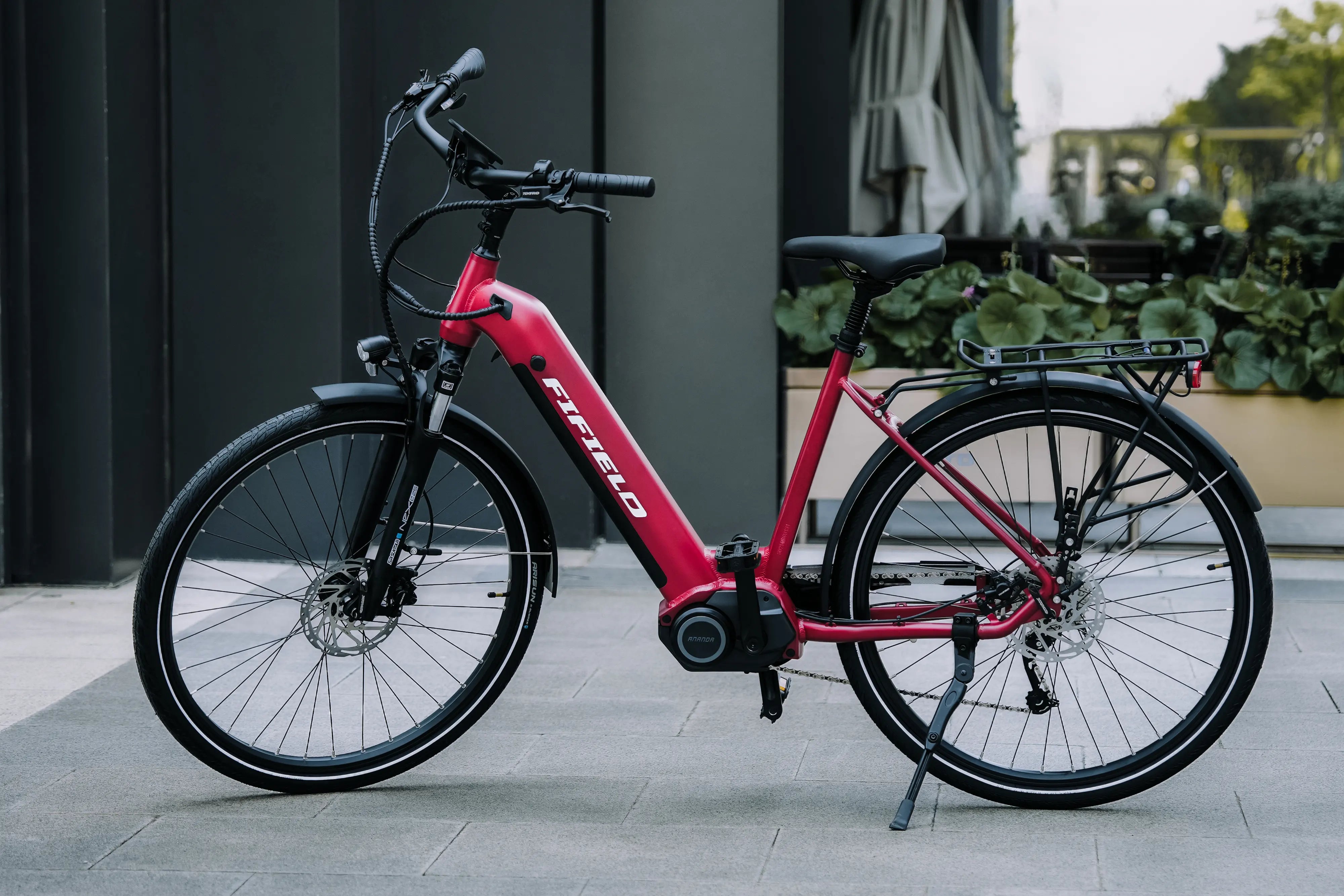 Classic Styling with Modern Integration: 2025 Commuter E-Bikes for Sty ...